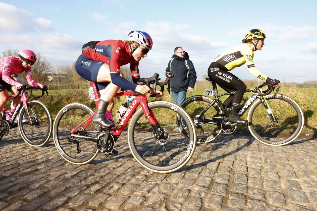 Irish Road Championships: Mia Griffin wins elite women's road race ...