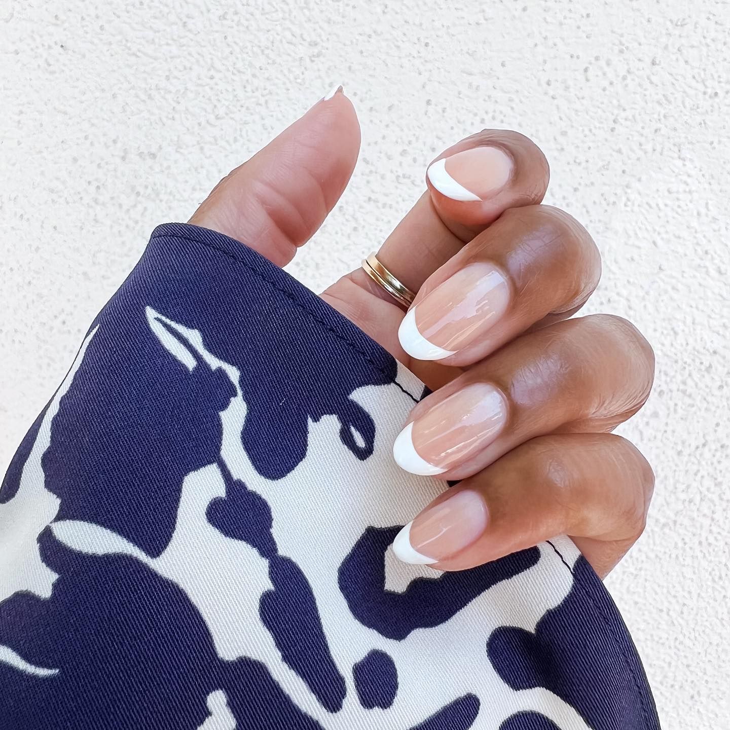 Elegant and Chic—The Oval French Tip Nail Trend Is One to Watch | Who ...