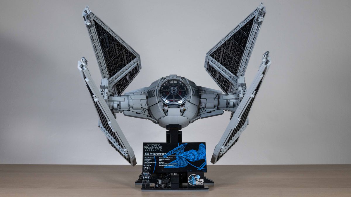 Lego UCS TIE Interceptor (75382) review: "An elegant take on a UCS ...