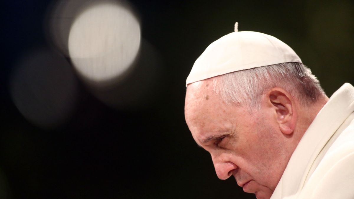 Pope Francis lifts ‘pontifical secret’ rule in abuse cases | The Week