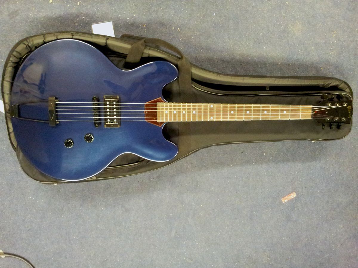 In pictures: Gibson ES-335 Studio unboxed | MusicRadar