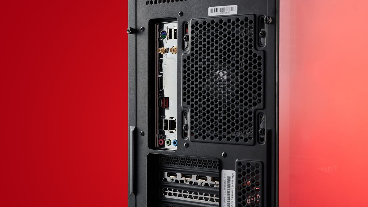 iBuyPower Gaming RDY SLMBG218 PC review | PC Gamer