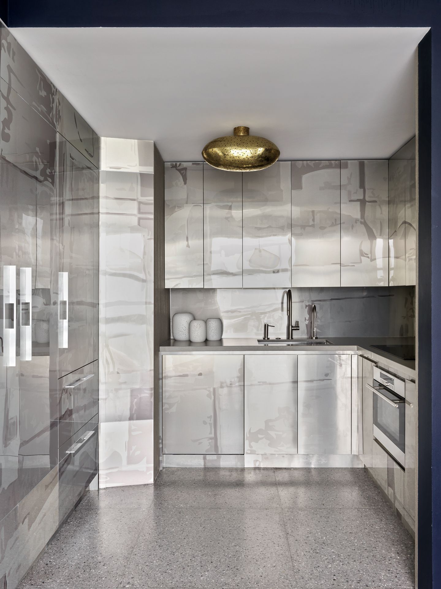 Kitchens Without Backsplashes — 15 Attractive Alternatives | Livingetc