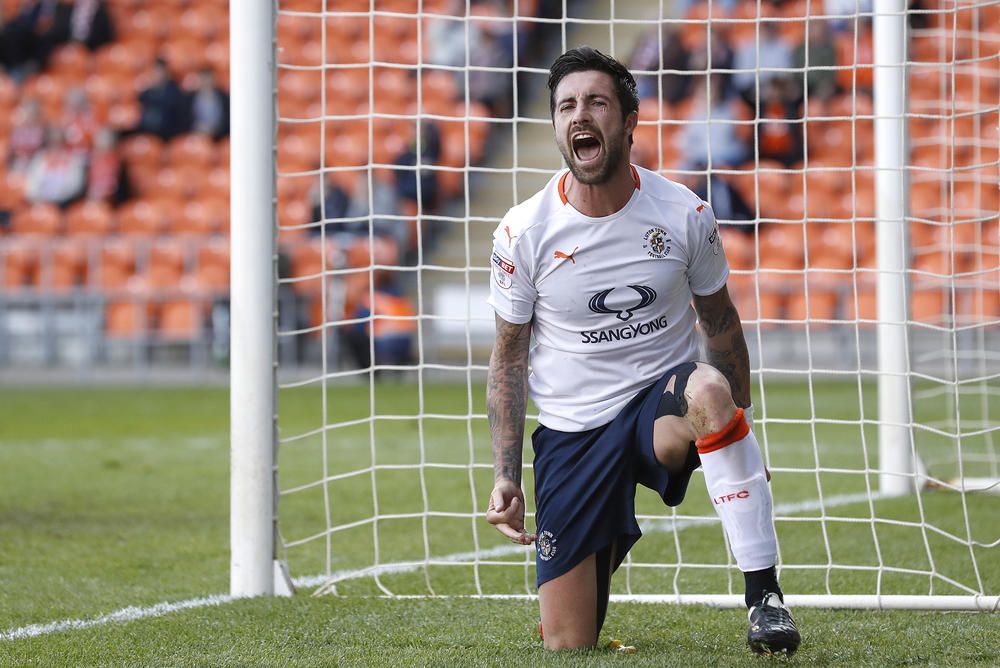 Luton progress at expense of Championship rivals Cardiff | FourFourTwo