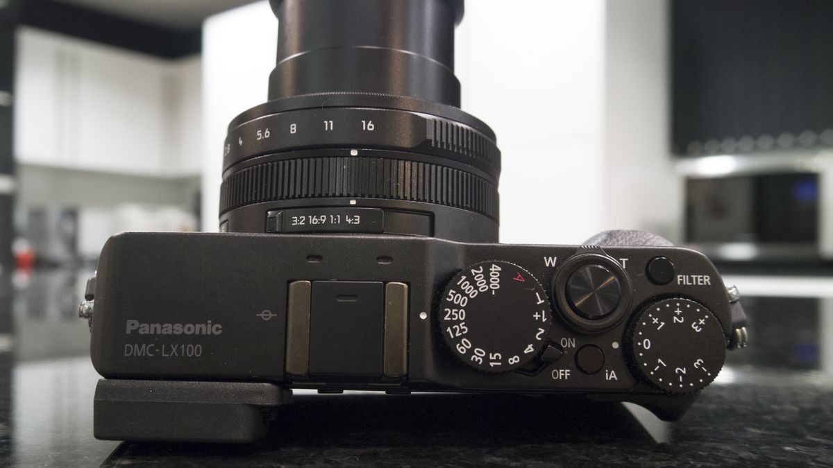Build and handling - Panasonic LX100 review - Page 2 | TechRadar