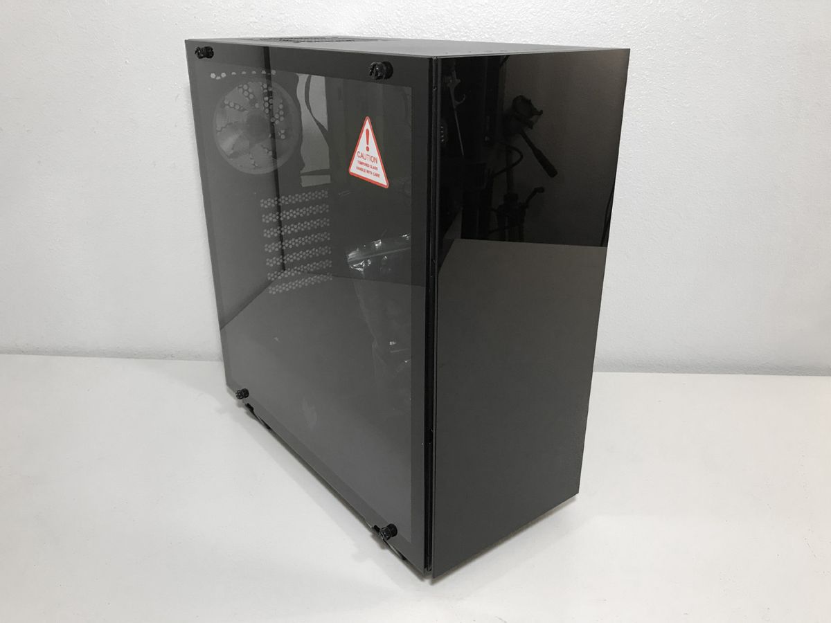 FSP CMT510 Tempered Glass Mid-Tower Case Review - Tom's Hardware | Tom ...
