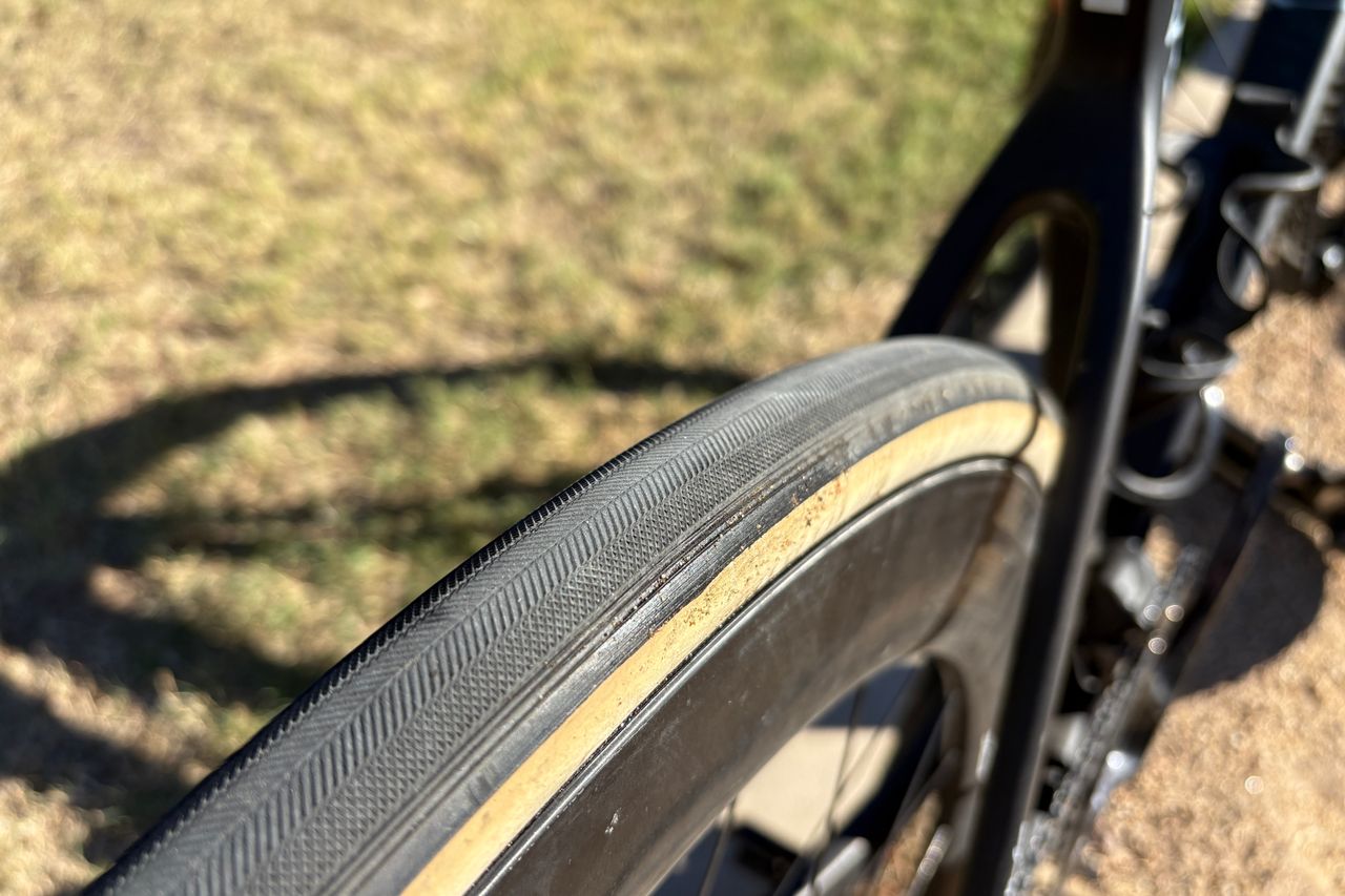 Ekoi has a new, beautiful, fast and supple tyre, but does it live up to ...