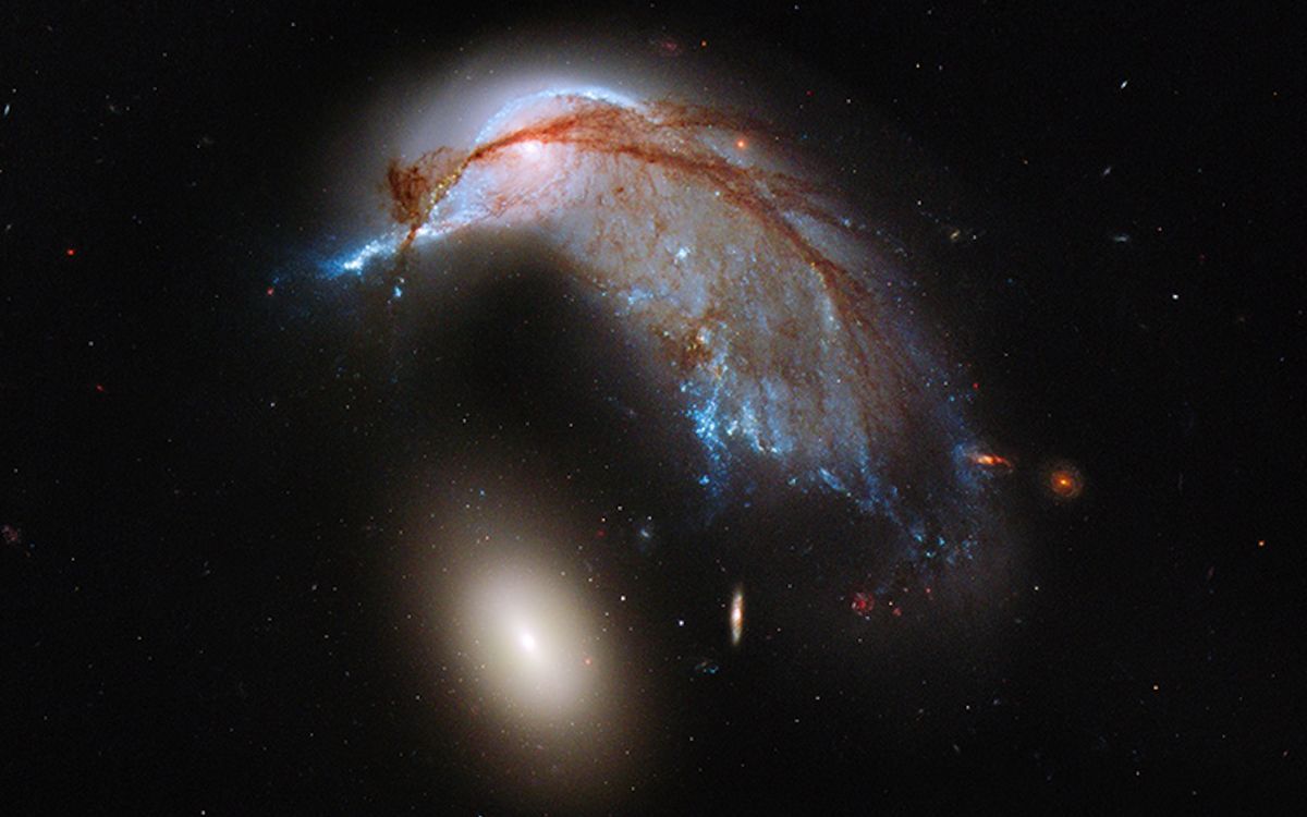 Colliding Galaxy Duo Wallpaper | Space