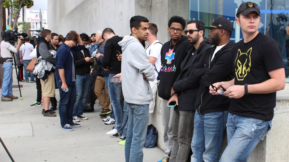 This was the one and only Apple Watch launch line in the US today ...