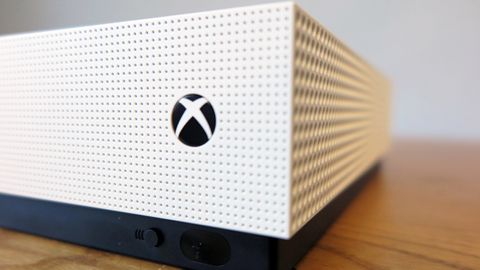 Xbox One S review: smaller, better, whiter | T3