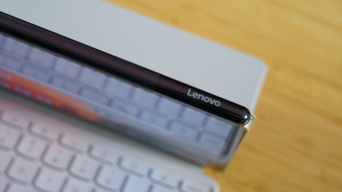 I went hands-on with Lenovo's new Yoga Tab and Idea Tab Plus — here's ...