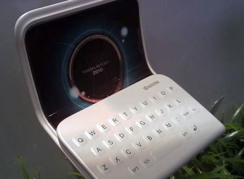 Kyocera unveils folding OLED mobile phone | TechRadar