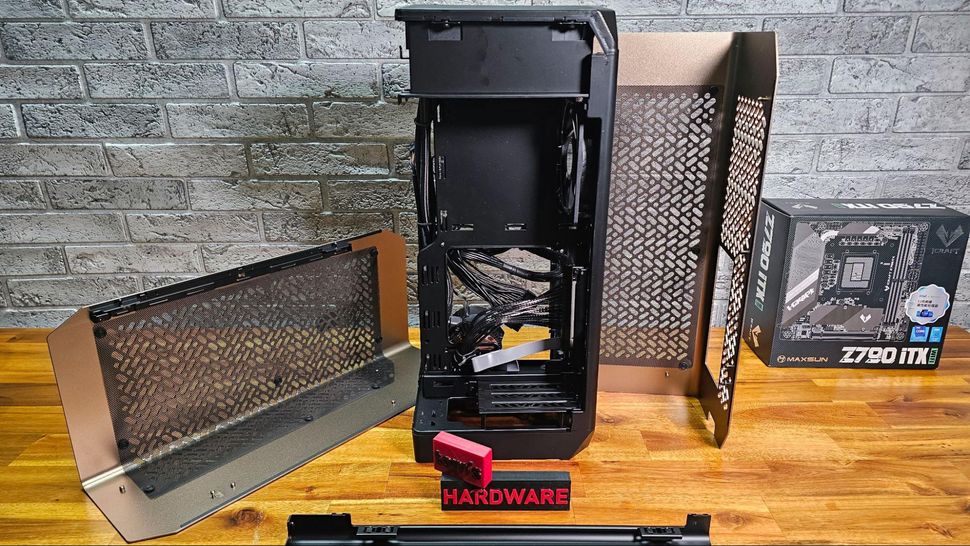 Hands-On: Cooler Master's NCore 100 Max case stands tall and handles ...