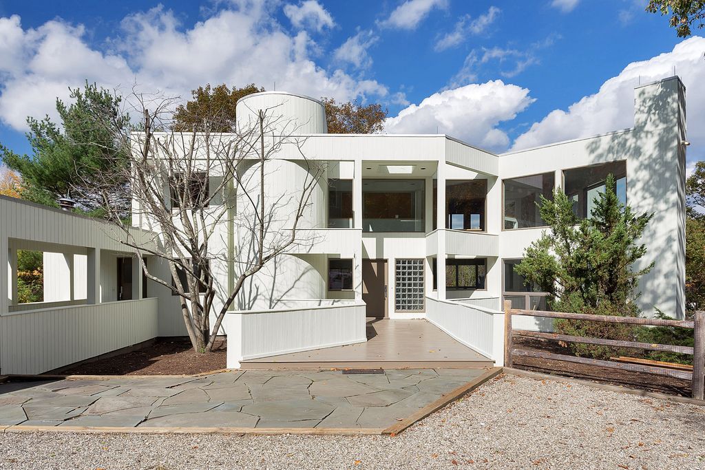 Here are 7 gorgeous '80s-era homes for sale | The Week