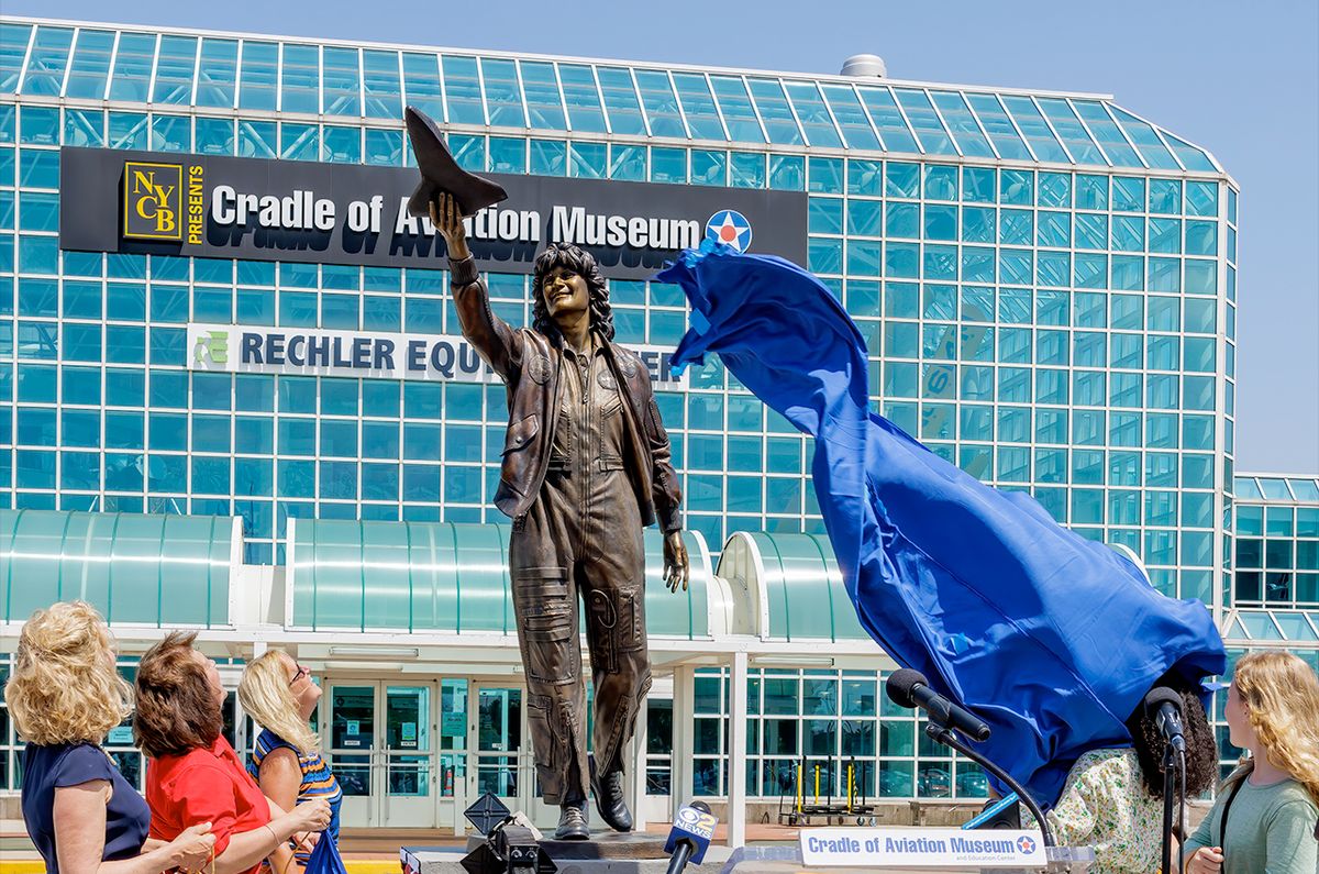 Second statue of Sally Ride, the 1st US woman in space, to be unveiled ...