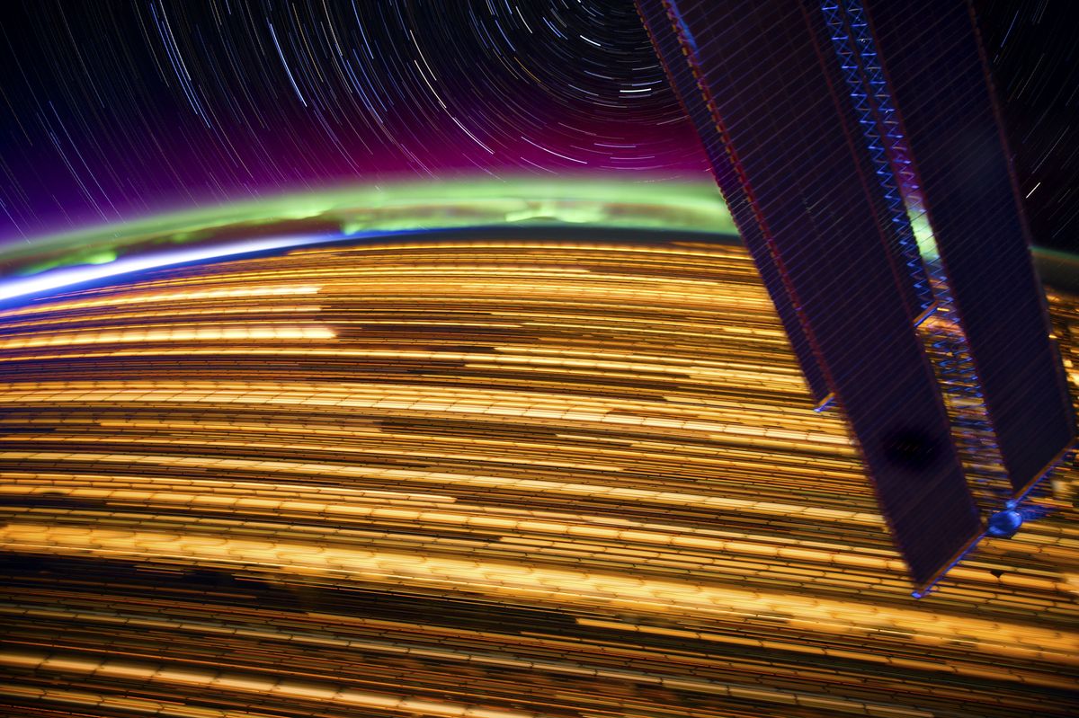 'Spaceborne': Astronaut Don Pettit's Amazing Space Photos (Gallery ...