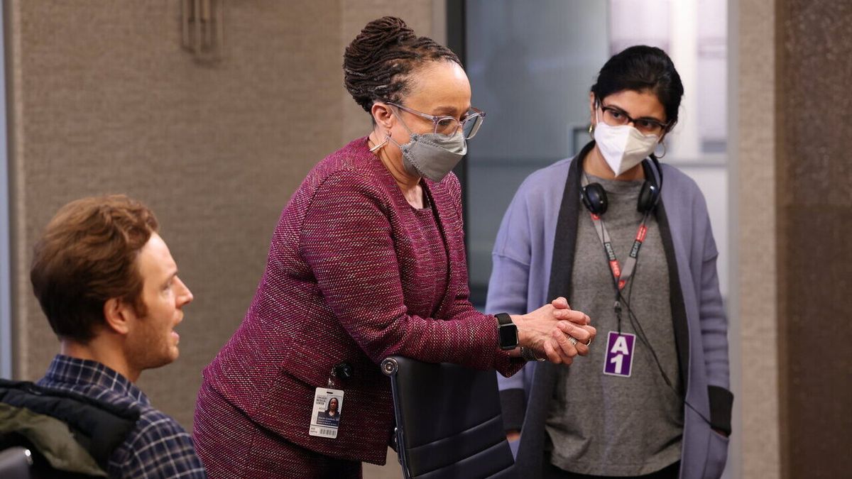 Chicago Med Director Talks The New Characters And 'Wonderful Things' On ...
