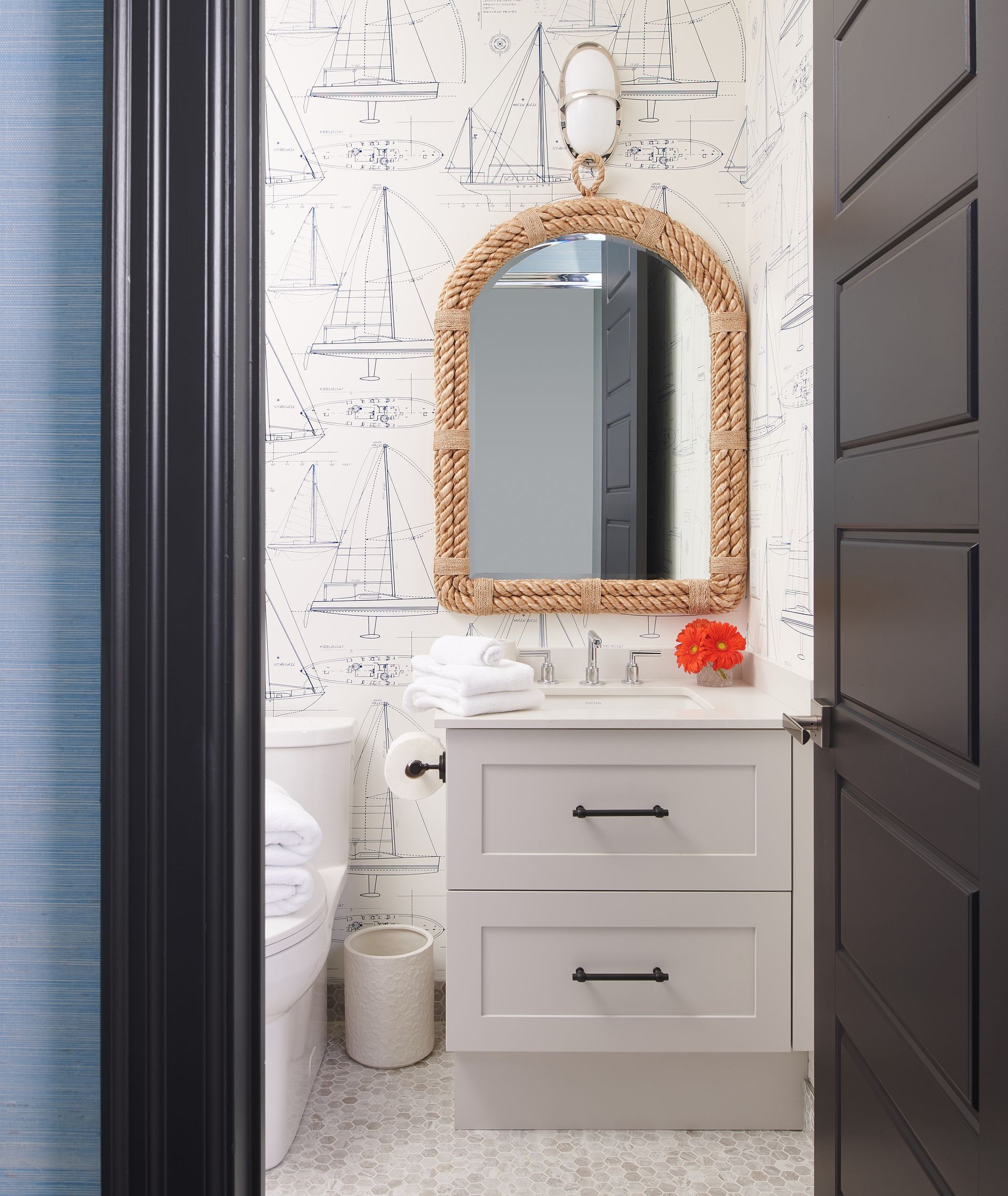 8 Things People With Nice-Smelling Powder Rooms Always Do | Livingetc