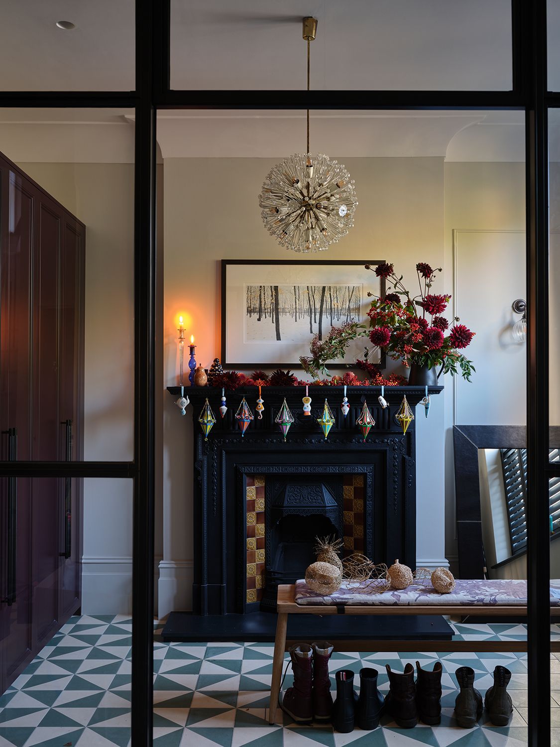 This designer home shows to do maximalist Christmas decor | Livingetc