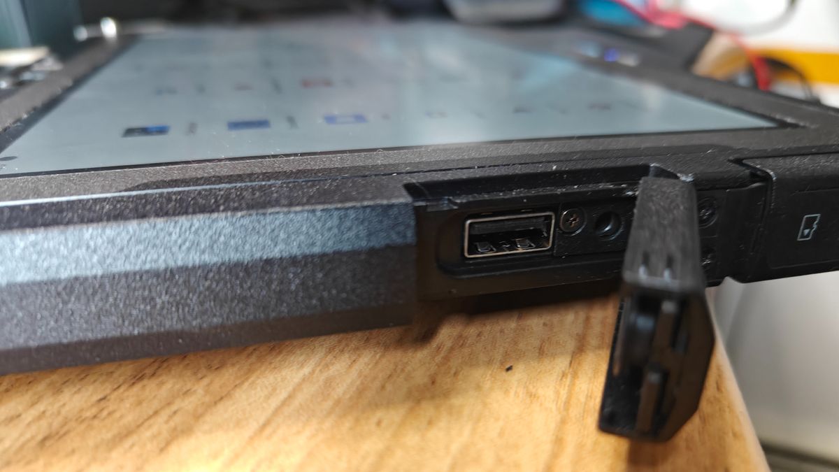Getac ZX10 Rugged Tablet review | Laptop Mag
