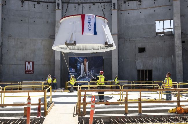 1st parts of space shuttle Endeavour museum display lifted into place ...