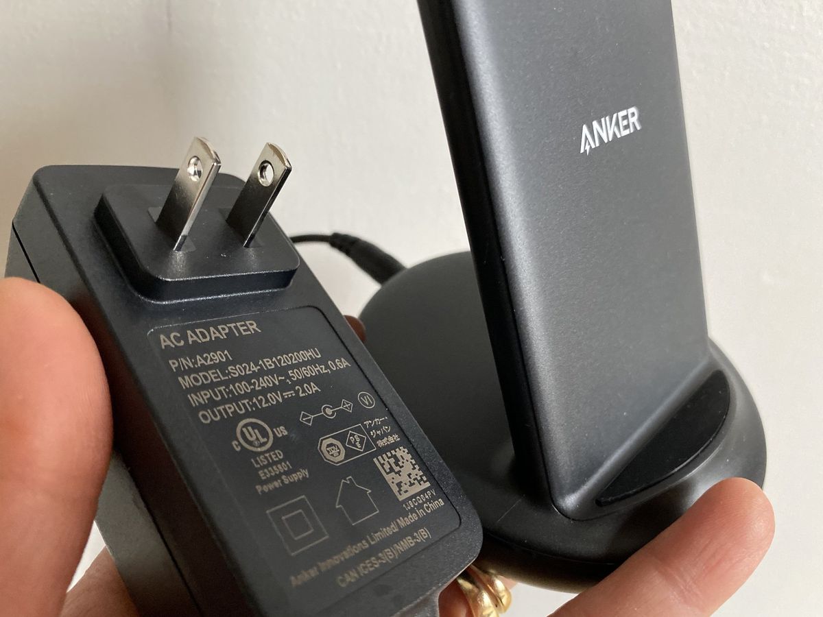 Anker PowerWave II Stand Wireless Charger review: Convenient and fast ...