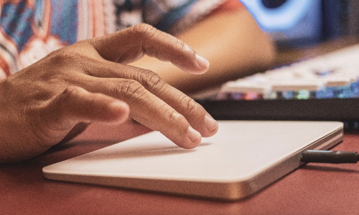 I swapped my Windows mouse for an Apple Magic Trackpad. Here’s what ...