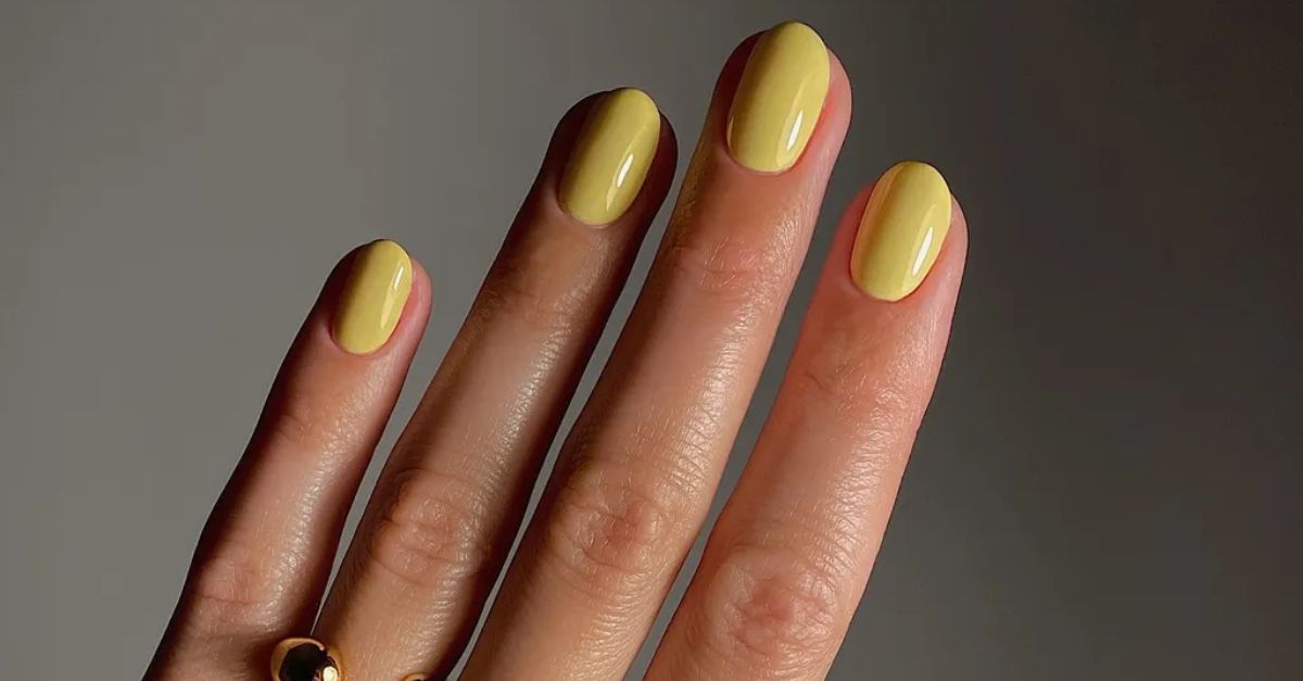 6 Biggest Summer Nail Colour Trends of 2025, Confirmed | Who What Wear
