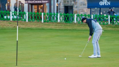 What It's Like To Play The Old Course At St Andrews For The First Time ...