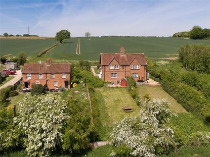 A Hampshire farm with immaculate farmhouse and a huge entertaining barn ...