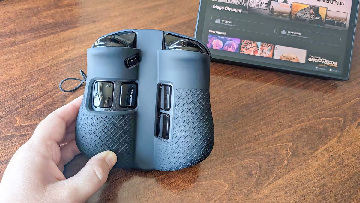 JSAUX Lenovo Legion Go Hand Strap review: Turn your detached Legion Go ...