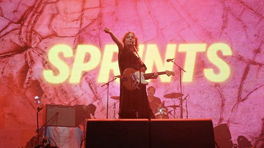 Surprise! Glastonbury's worst-kept secret is revealed as 'Patchwork ...