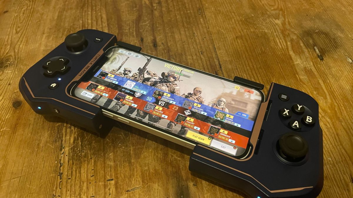 Turtle Beach Atom iOS controller review - small but mighty | TechRadar