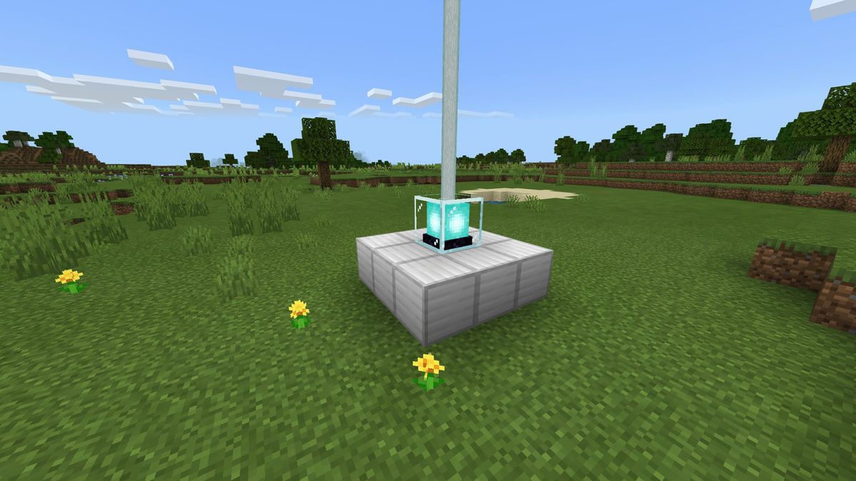 Minecraft Guide to Beacons: Recipe, setup, and more | Windows Central