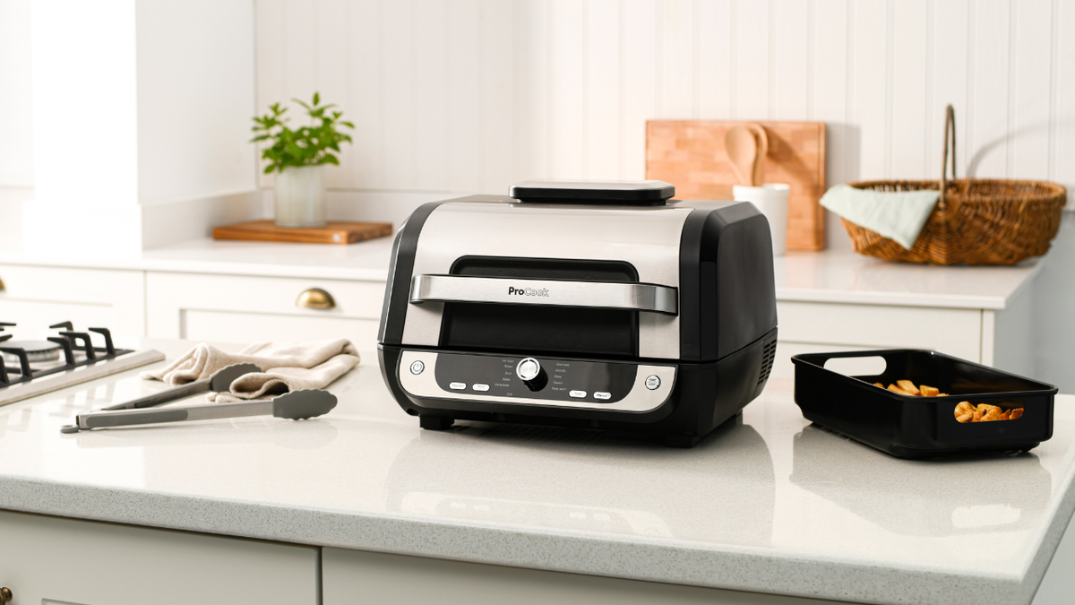 ProCook unveils latest addition to its small appliance range, the Air ...