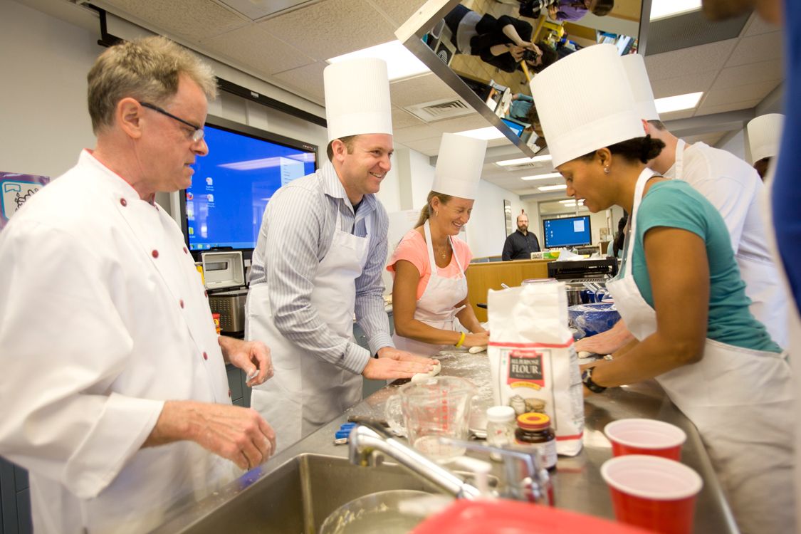 Photos: Mock Astronauts Take Cooking Lessons for 'Mars' | Space