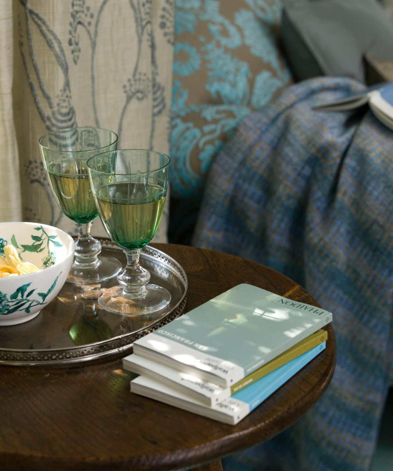 6 ideas for styling a living room end table | Homes and Gardens