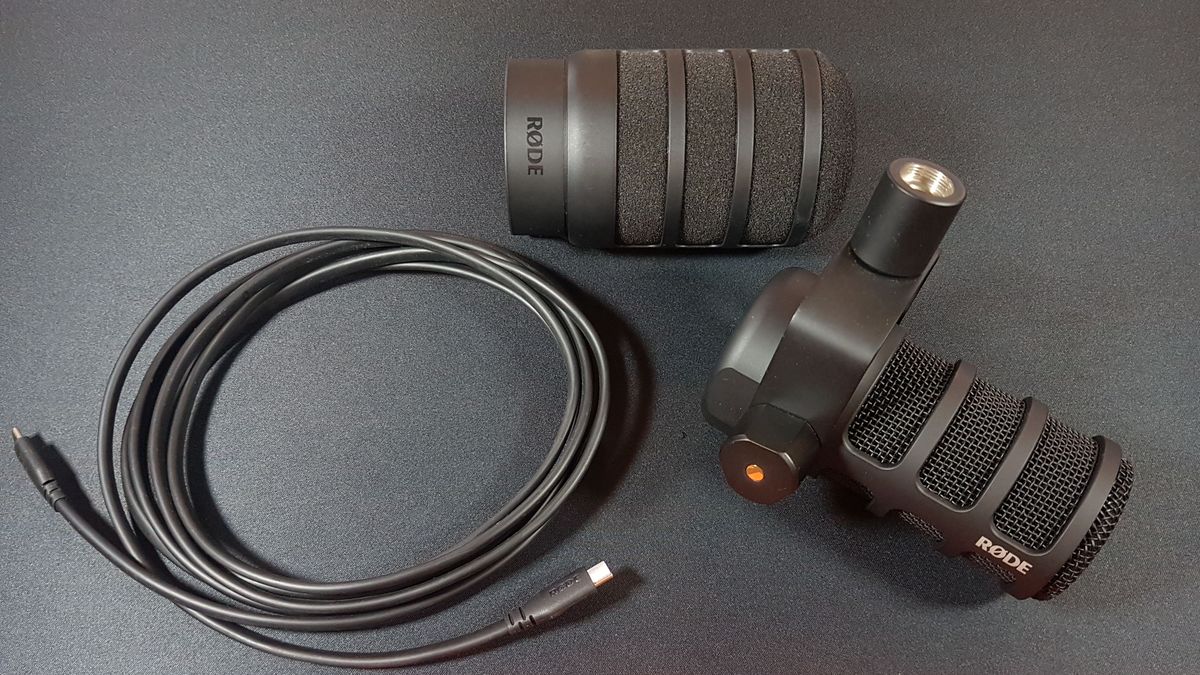 Rode PodMic USB Review: Increased Connectivity, Higher Price | Tom's ...