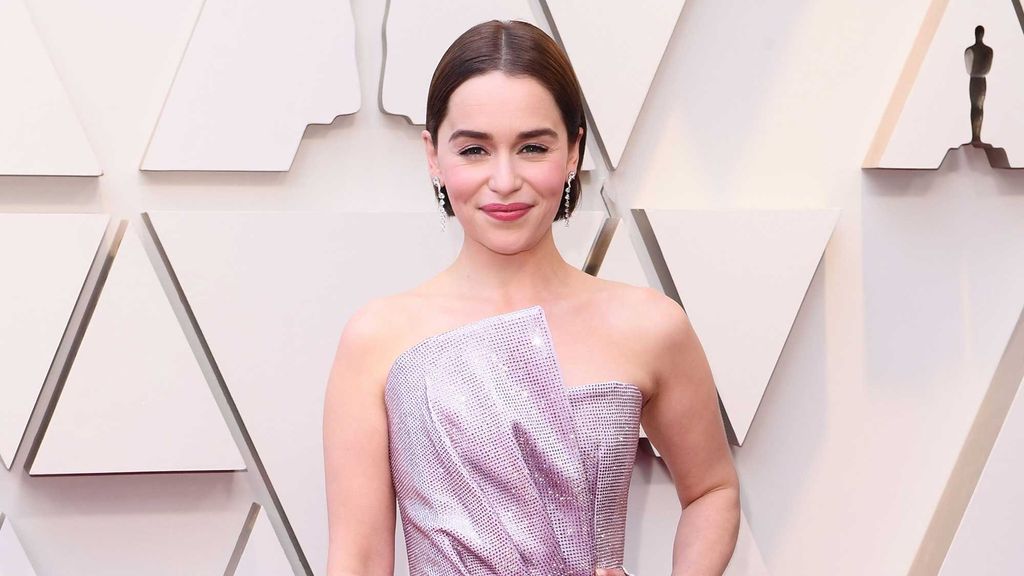 Emilia Clarke Just Opened Up About Her Hilarious Encounter With Brad ...