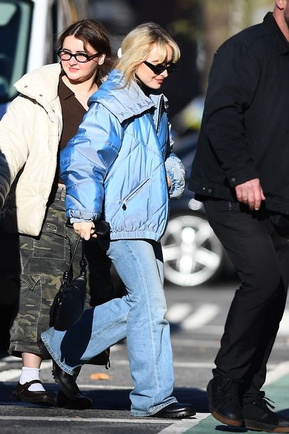 Sabrina Carpenter Wore an L.A. Girl Winter Outfit in NYC | Who What Wear