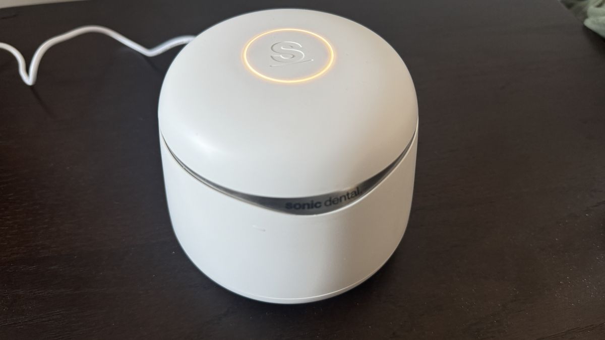 Sonic Spa Pro review: I tried cleaning my toothbrushes in a sonic bath ...