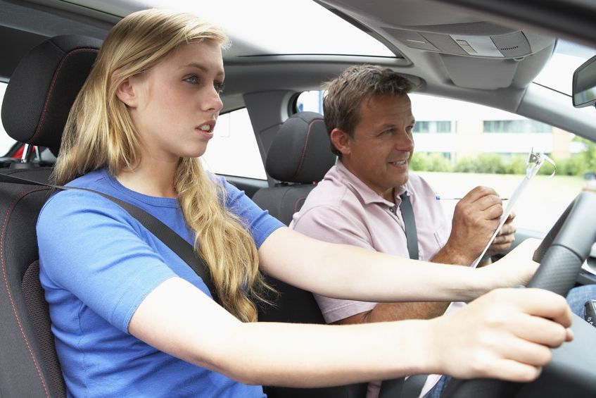 How to get your driving licence: costs, rescheduling, tips for passing ...