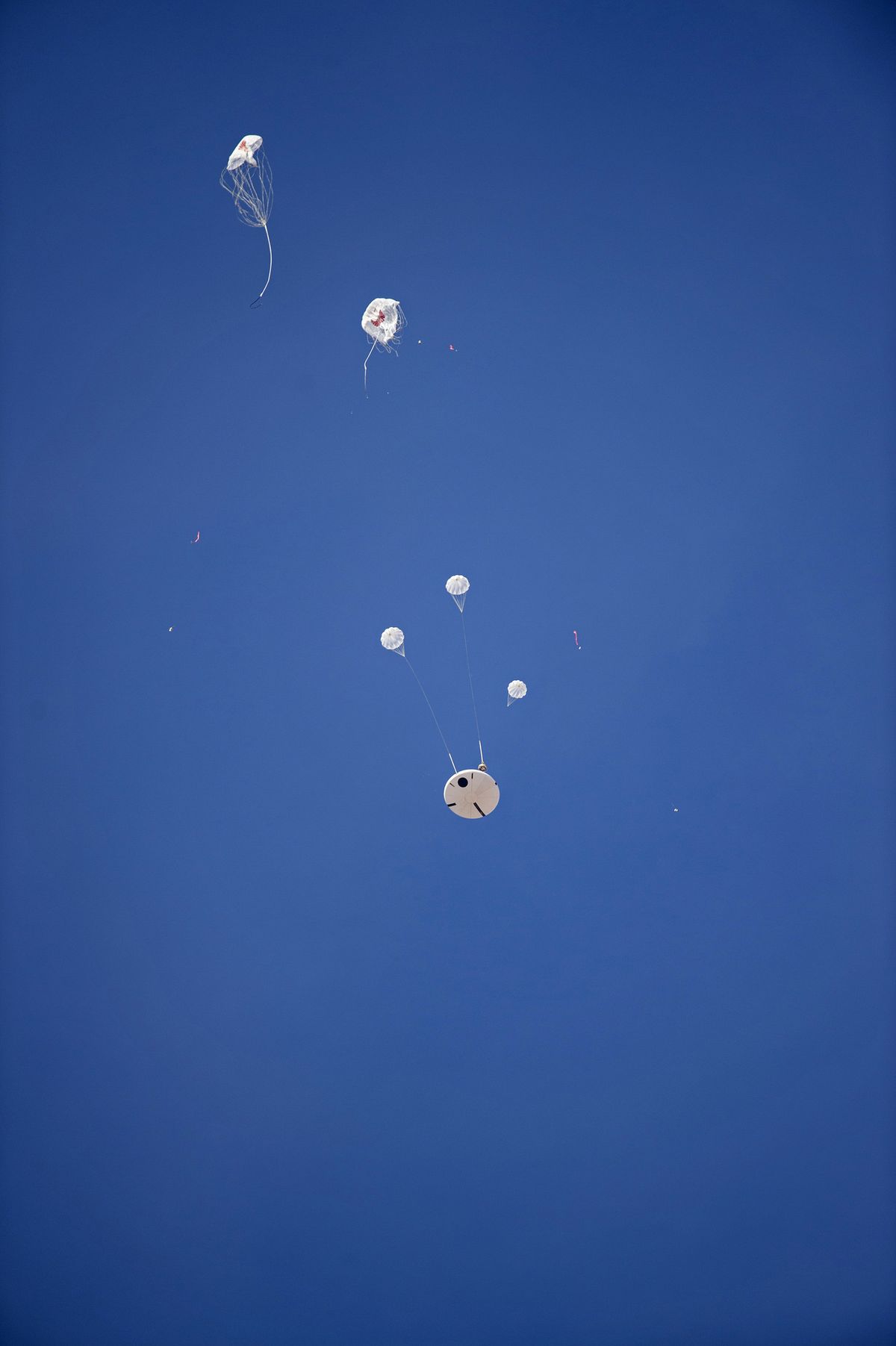 In Photos: NASA's Orion Space Capsule Parachute Test of 2017 | Space