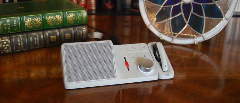 HiDock H1 review: This 'AI-powered' laptop dock is the first of its ...