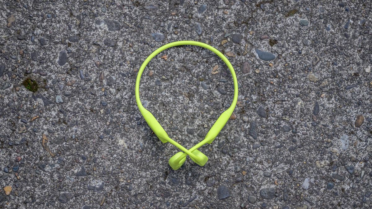 Best headphones for cycling | Cyclingnews