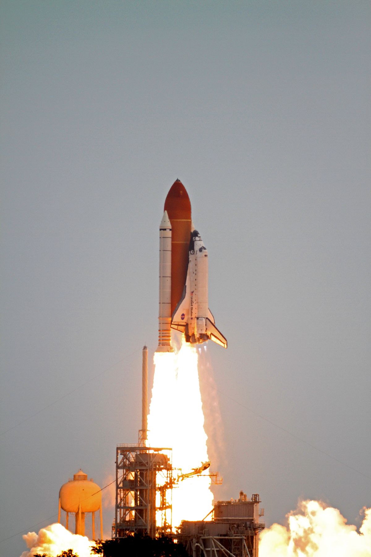 How We Snapped a Picture-Perfect Space Shuttle Launch: A Photography ...