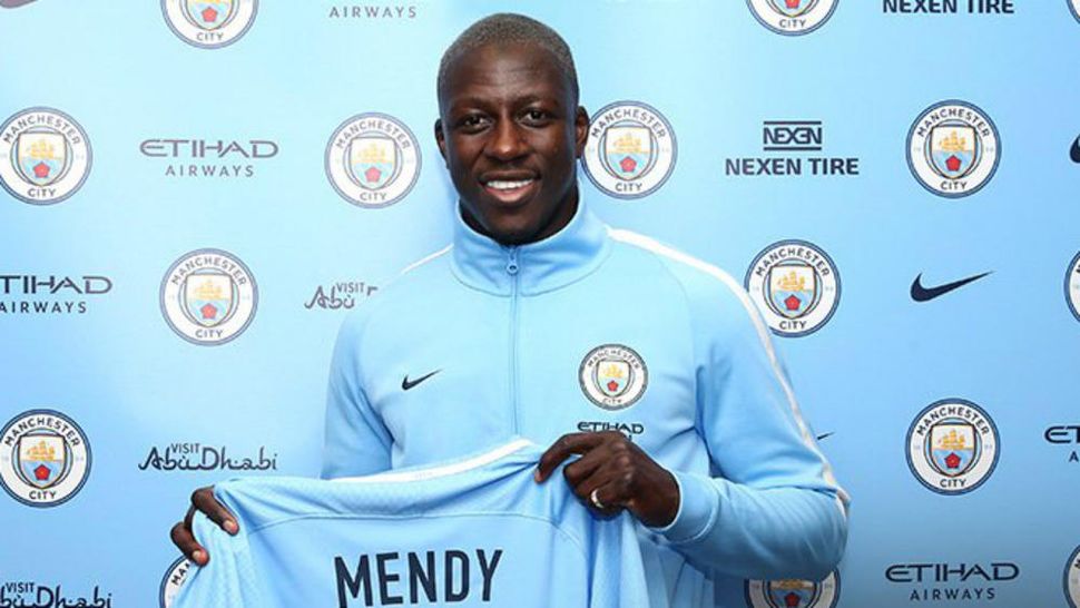 I always wanted Manchester City, says new signing Mendy | FourFourTwo