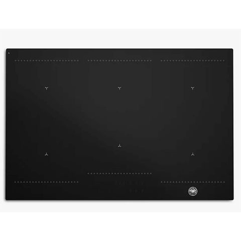 Ceramic vs induction hobs: Which is best for your kitchen? | Homebuilding
