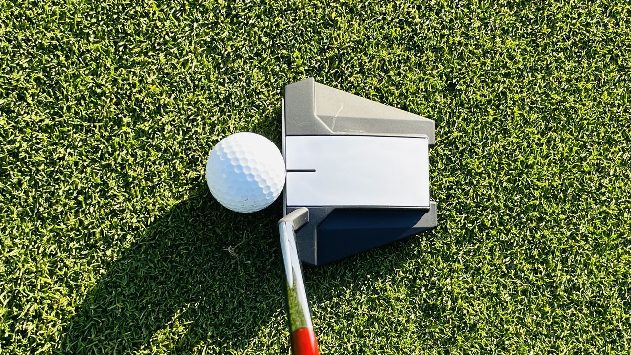 Odyssey White Hot Versa 12 S Putter Review | Golf Monthly