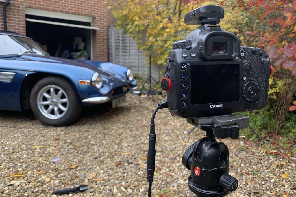 Home photography ideas: High-end car photography on your driveway ...